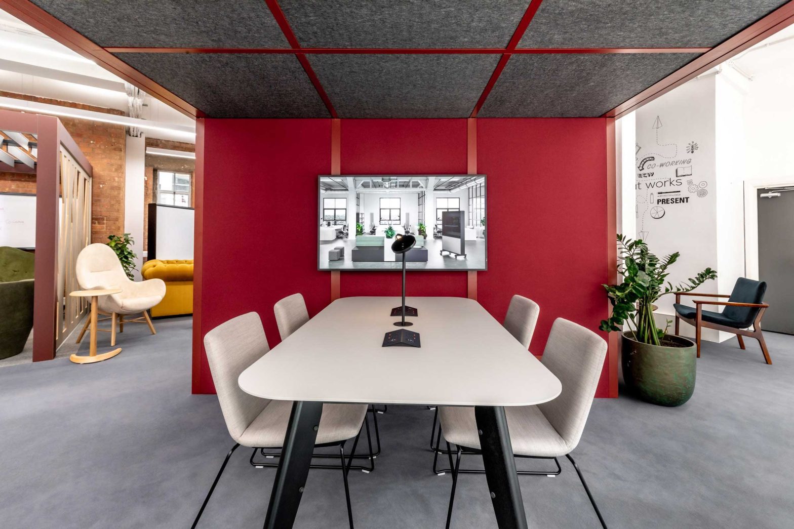 Design Tips to Improve Teamwork with Collaborative Furniture